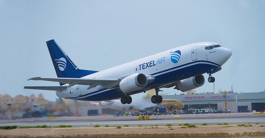 Texel Air freighter begins operations in New Zealand for Parceline ...