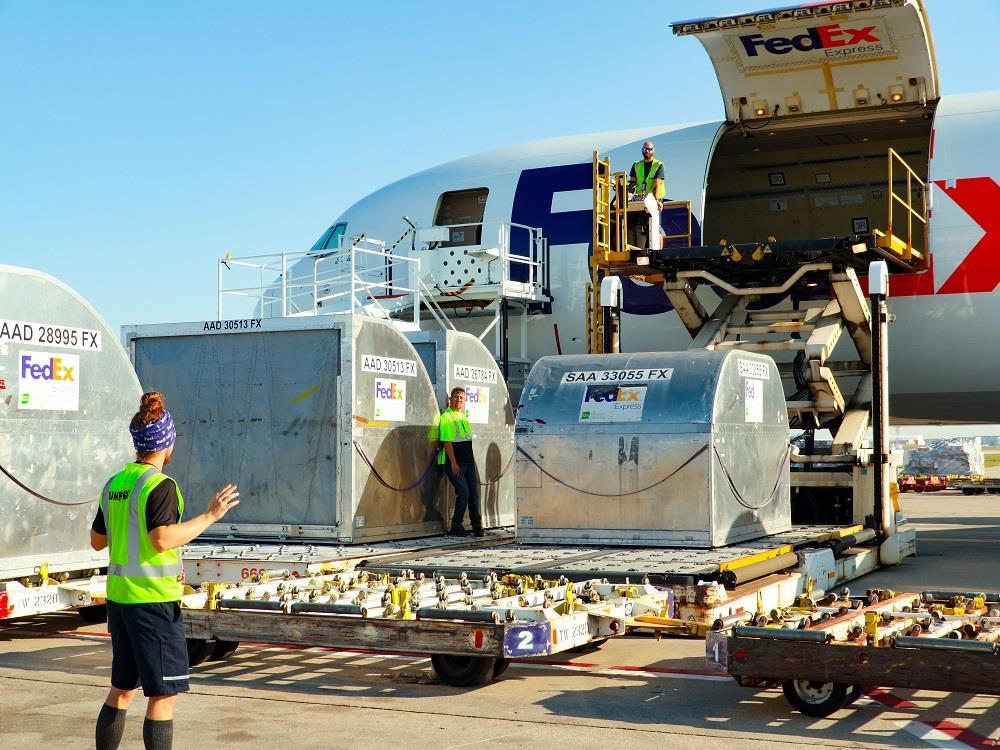 FedEx launches Dublin-Indianapolis route to cut US delivery times by ...